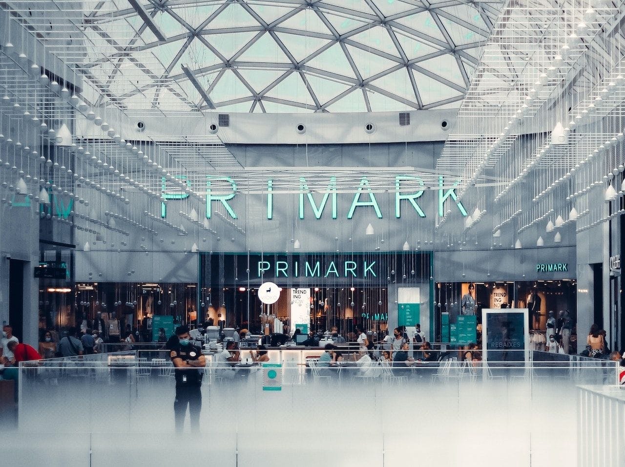 Primark recognises value in click & collect. - Altavia Watch